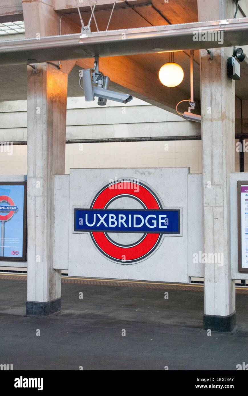 1930s Architecture London Underground Uxbridge Station, High Street ...