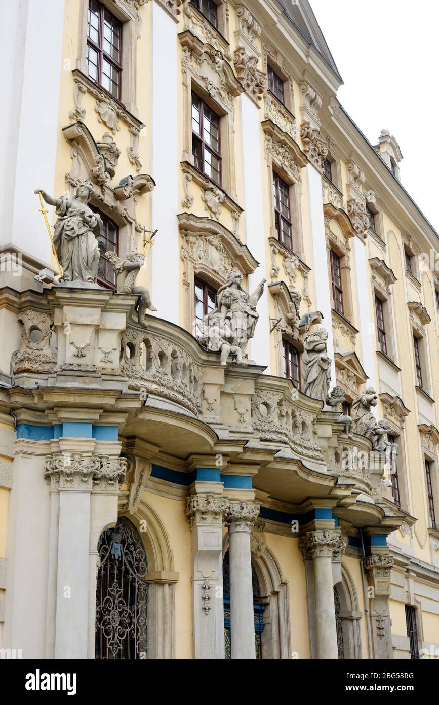 Wroclaw, Poland baroque university building facade Stock Photo - Alamy Wroclaw, Poland baroque university building facade Stock Photo - Alamy