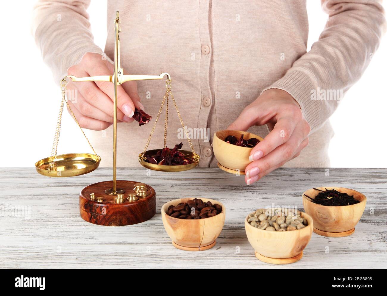 Scales balance spices hi-res stock photography and images - Alamy