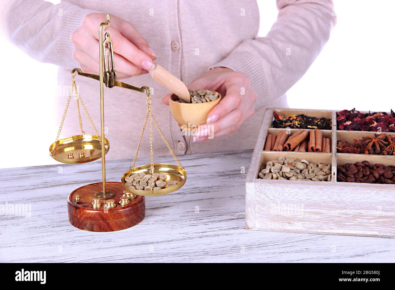 Scales balance spices hi-res stock photography and images - Alamy