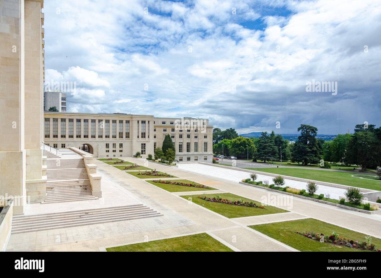 The Palais des Nations, the main building of the United Nations Office ...