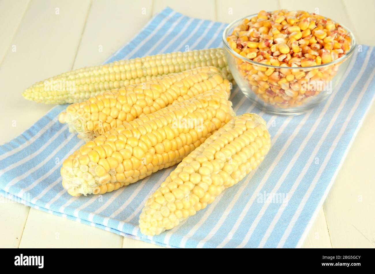 Organic dried blue corn kernels hi-res stock photography and images - Alamy