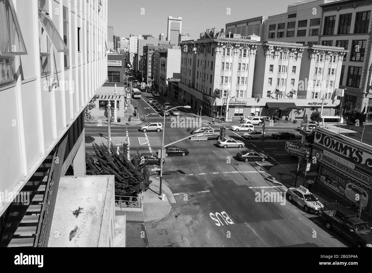 San Francisco town car cars light lights architecture view views ...