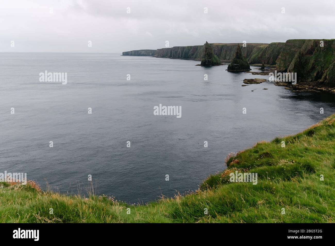 The sea stacks of Duncansby Head, known as the Duncansby Stacks, which ...