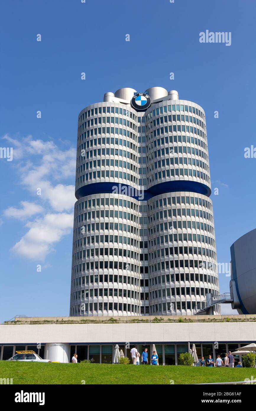 Bmw headquarters and museum hi-res stock photography and images - Alamy