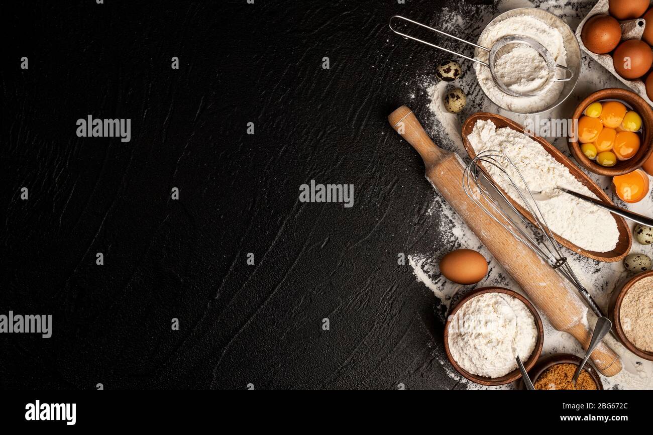 Recipe menu background bakery ingredients hi-res stock photography and ...