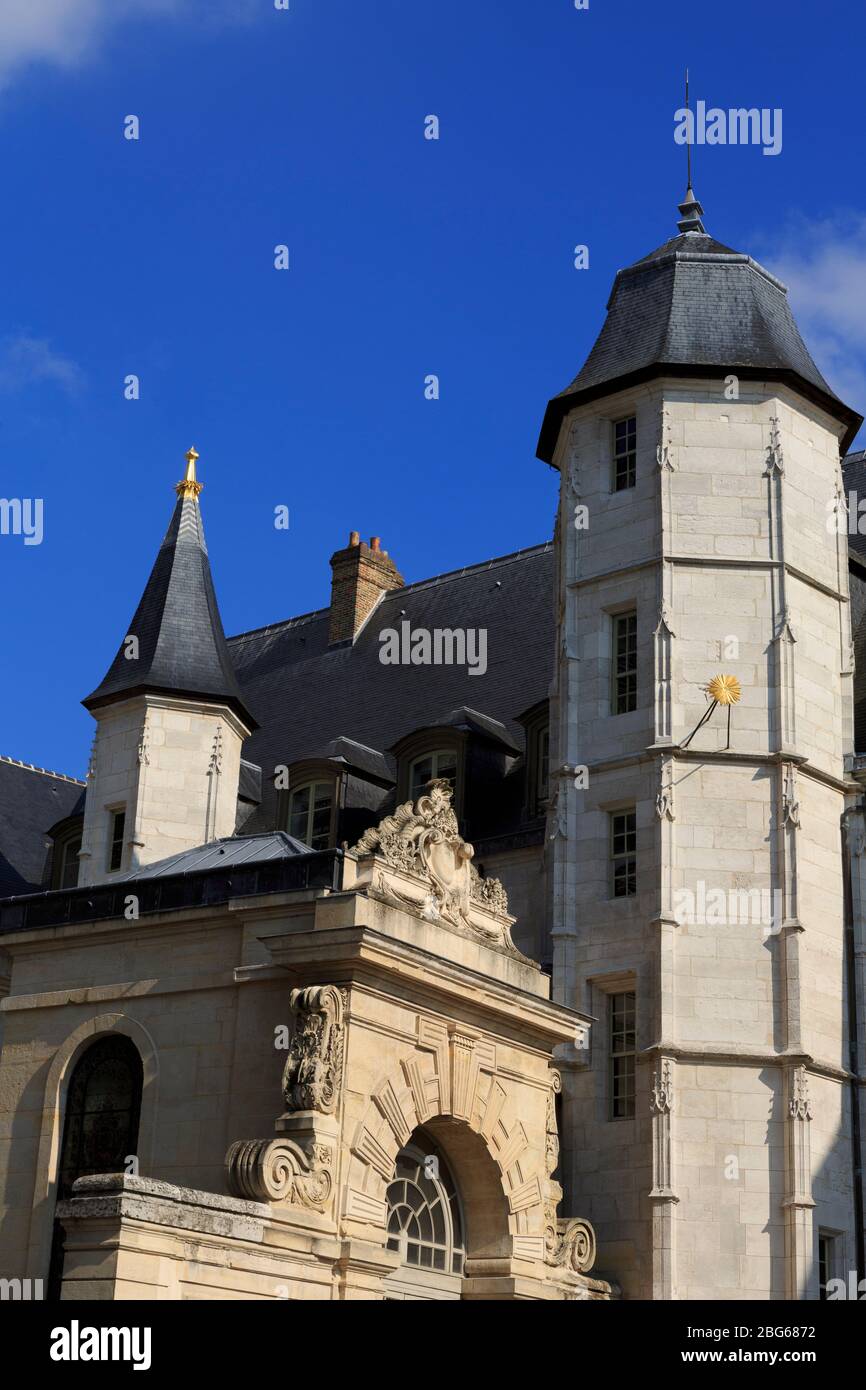 Joan of arc museum rouen hi-res stock photography and images - Alamy