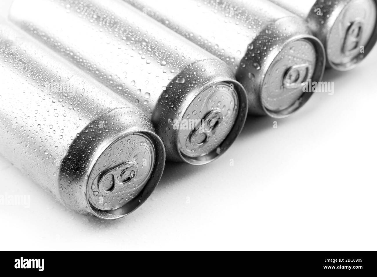 Metal cans of beer, isolated on white Stock Photo - Alamy
