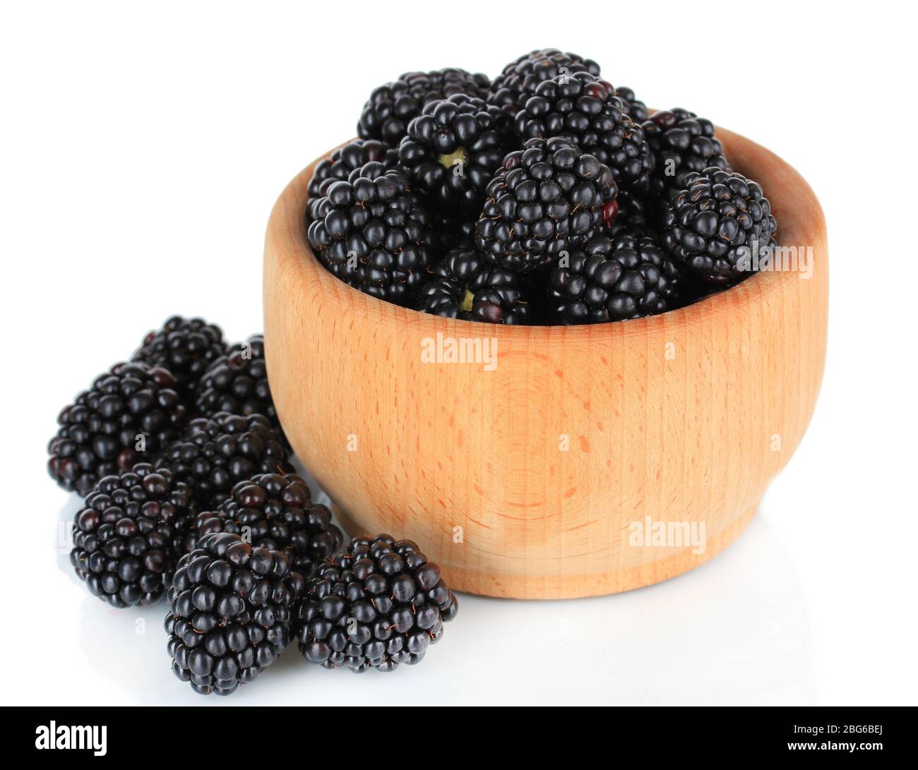 Sweet blackberries in bowl isolate on white Stock Photo - Alamy