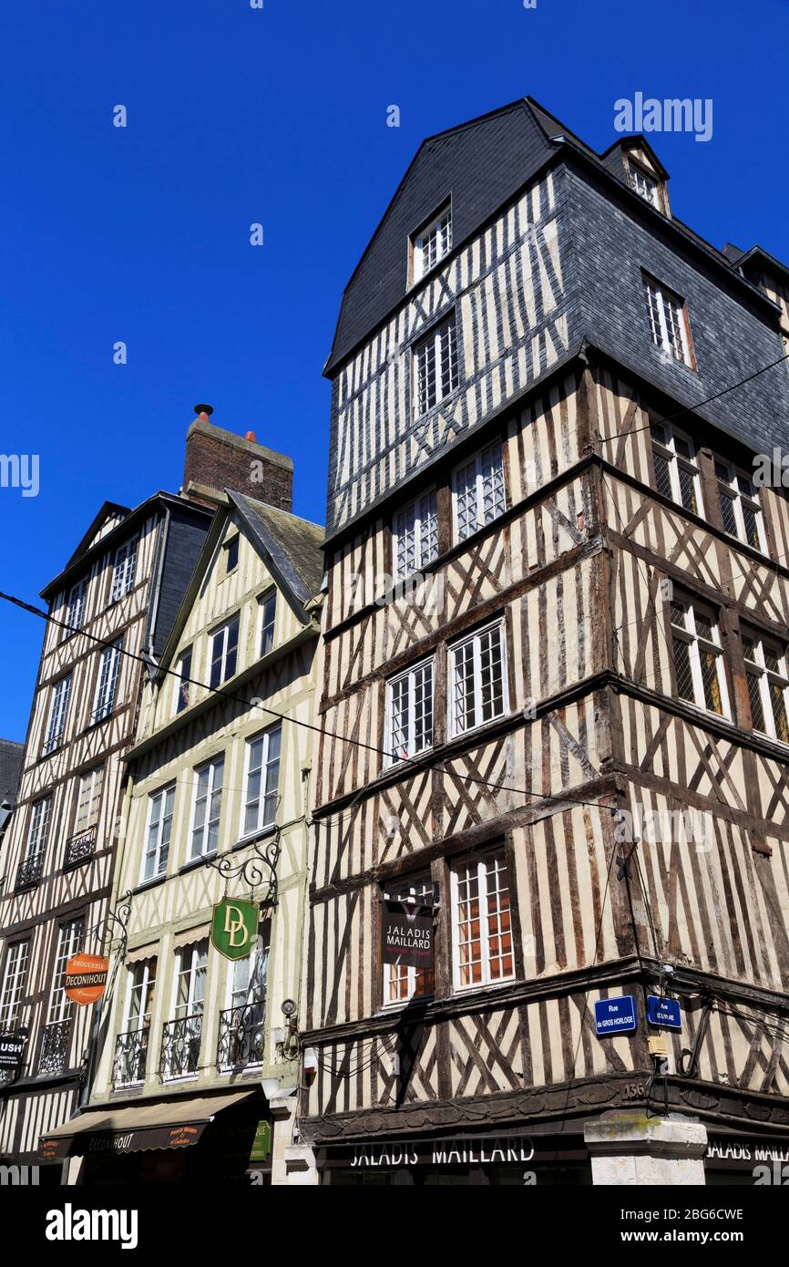 Rouen old town shopping hi-res stock photography and images - Alamy