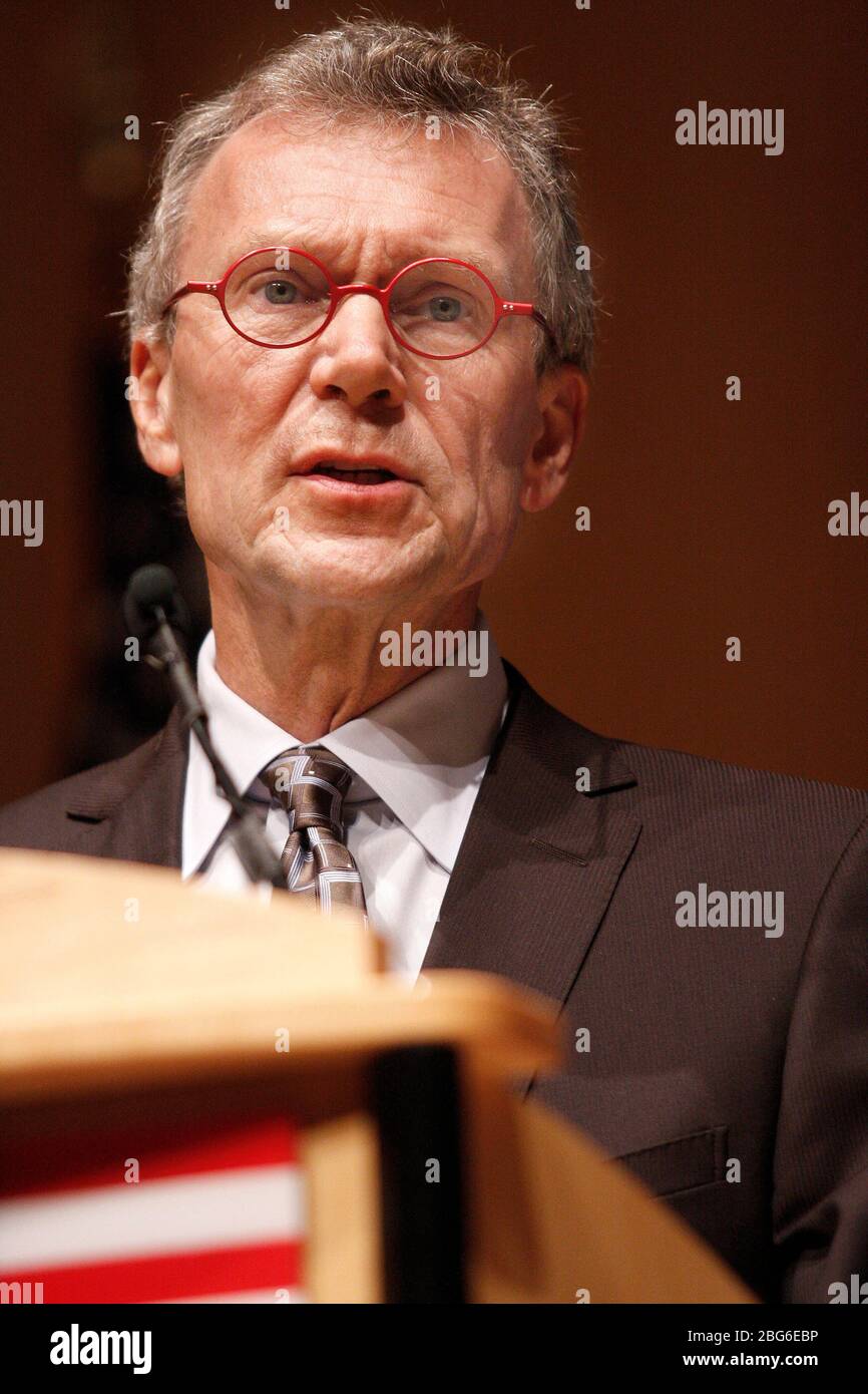 Tom daschle hi-res stock photography and images - Alamy
