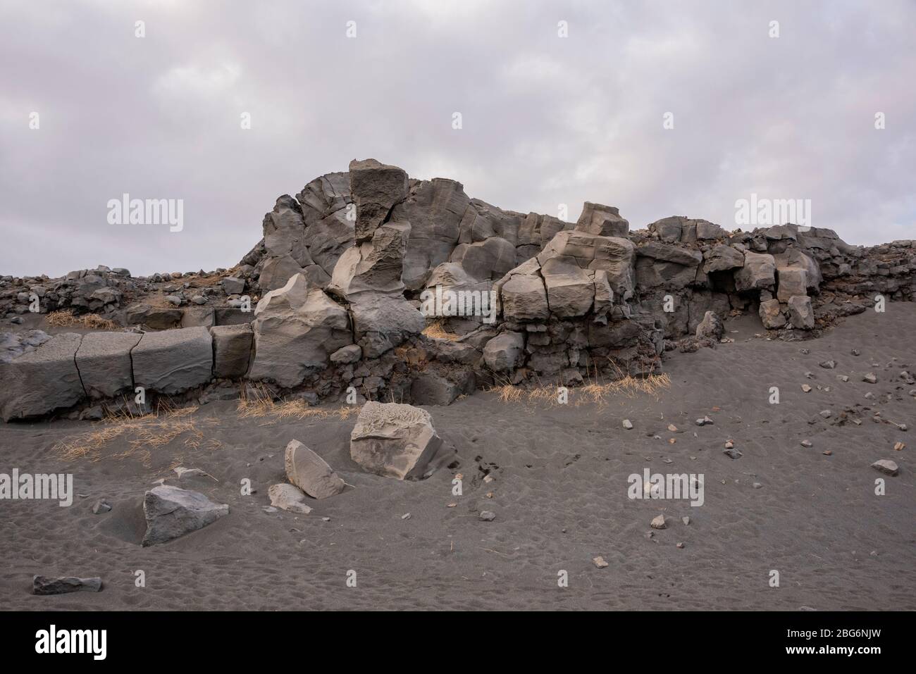 Volcanic landscape at the Bridge between Continents, Reykjanes ...