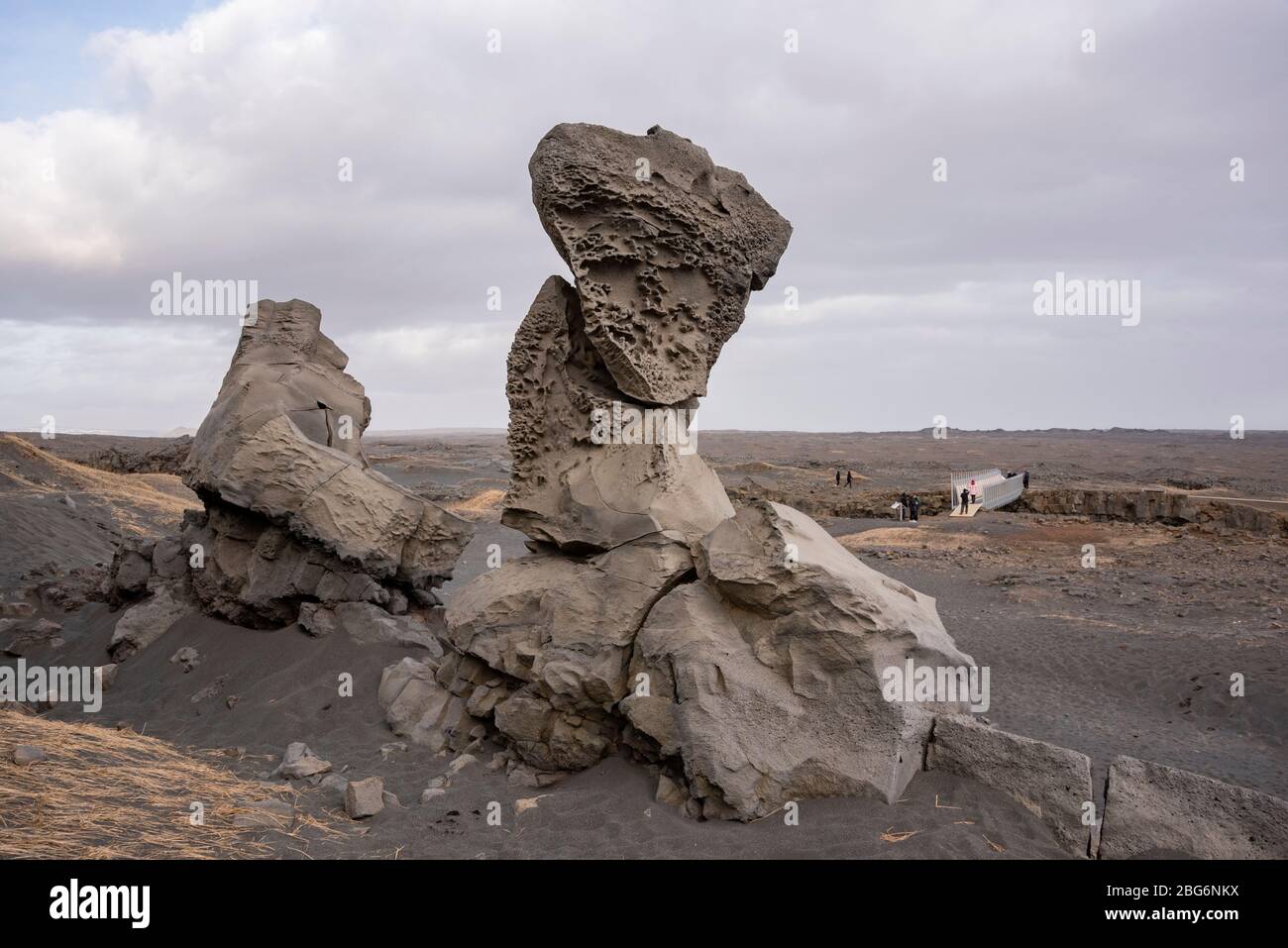 Volcanic landscape at the Bridge between Continents, Reykjanes ...