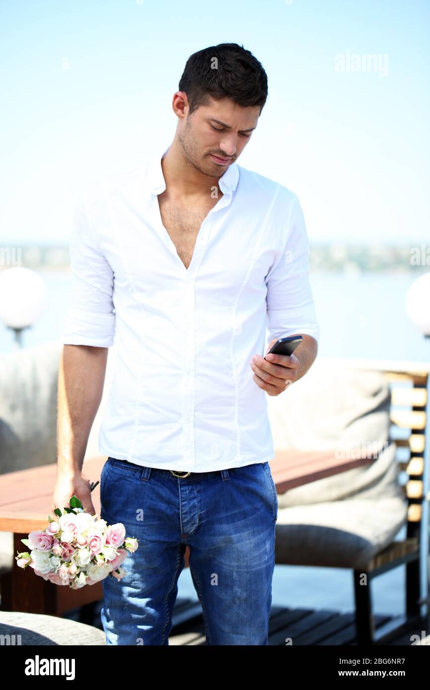 Man bouquet roses one person hi-res stock photography and images - Alamy