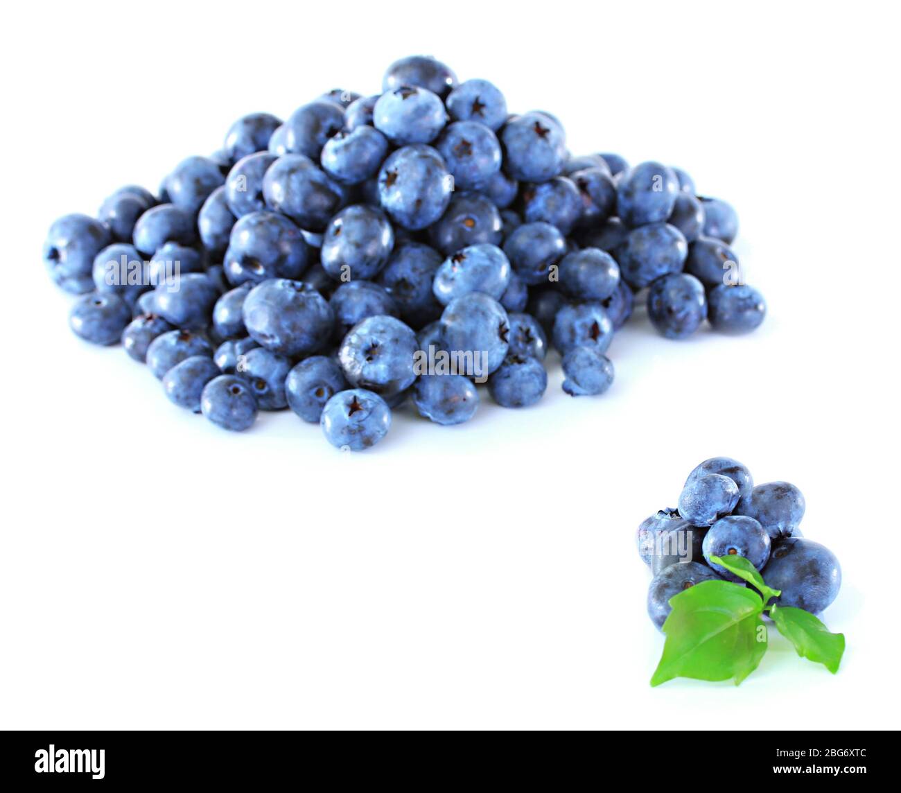 Blueberries isolated on white Stock Photo - Alamy