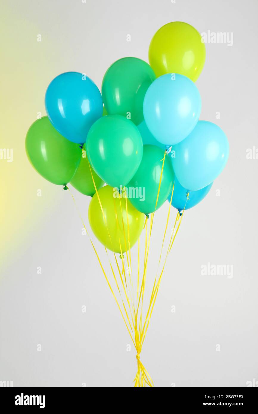 Primary color party balloons background hi-res stock photography and ...