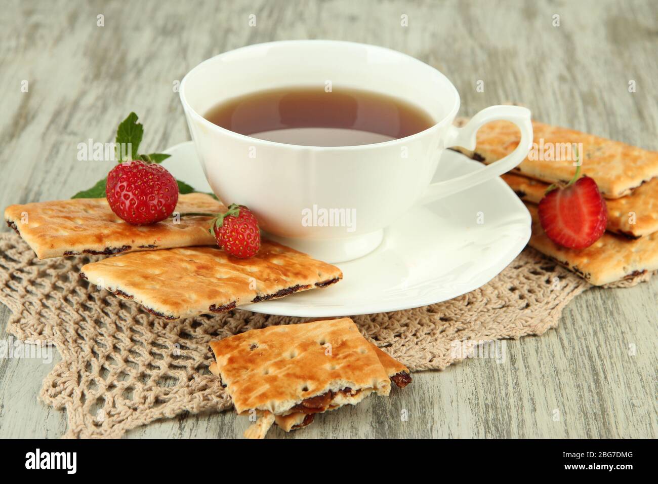 Biscuit flavoured tea hi-res stock photography and images - Alamy