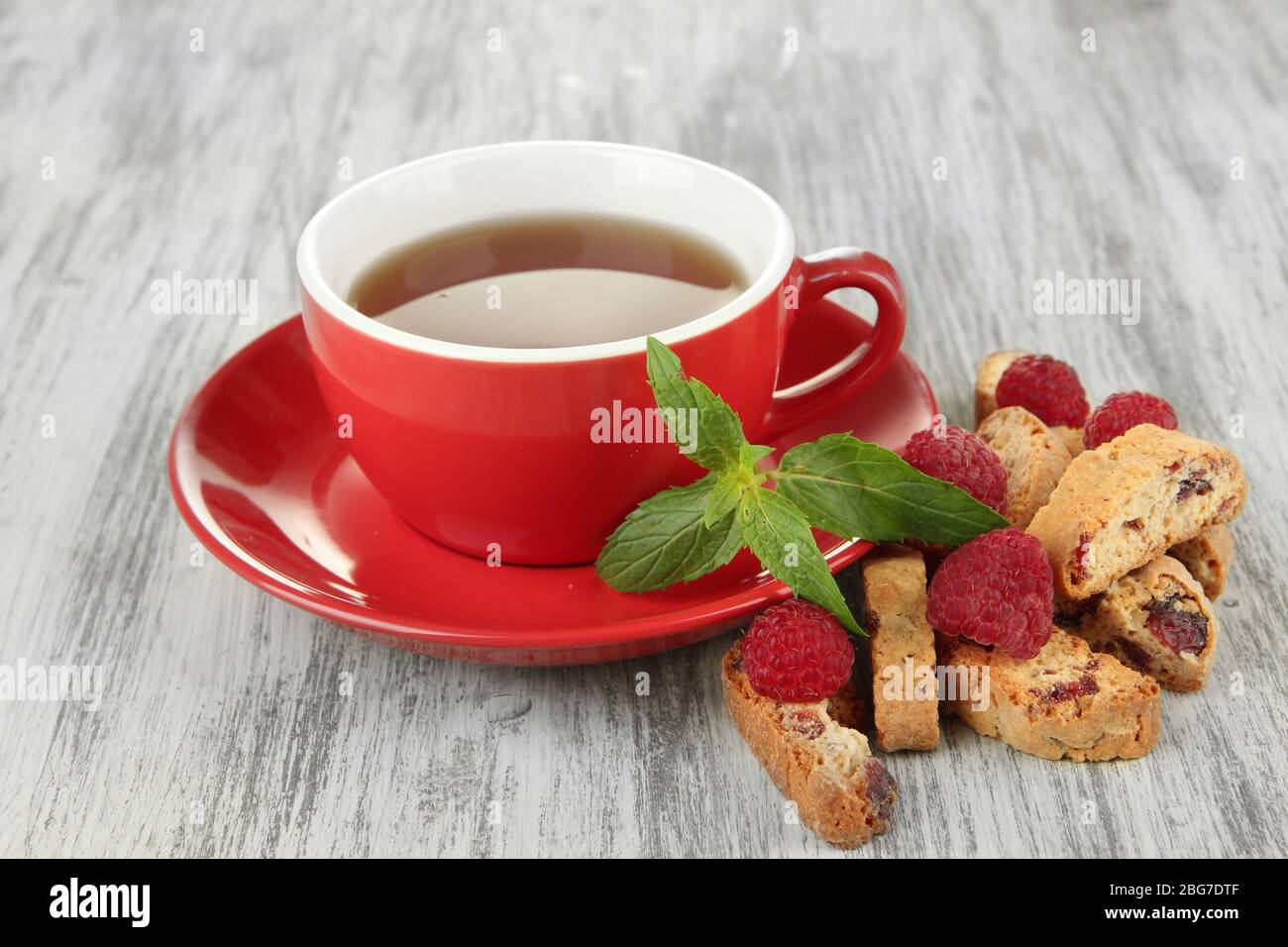 Biscuit flavoured tea hi-res stock photography and images - Alamy