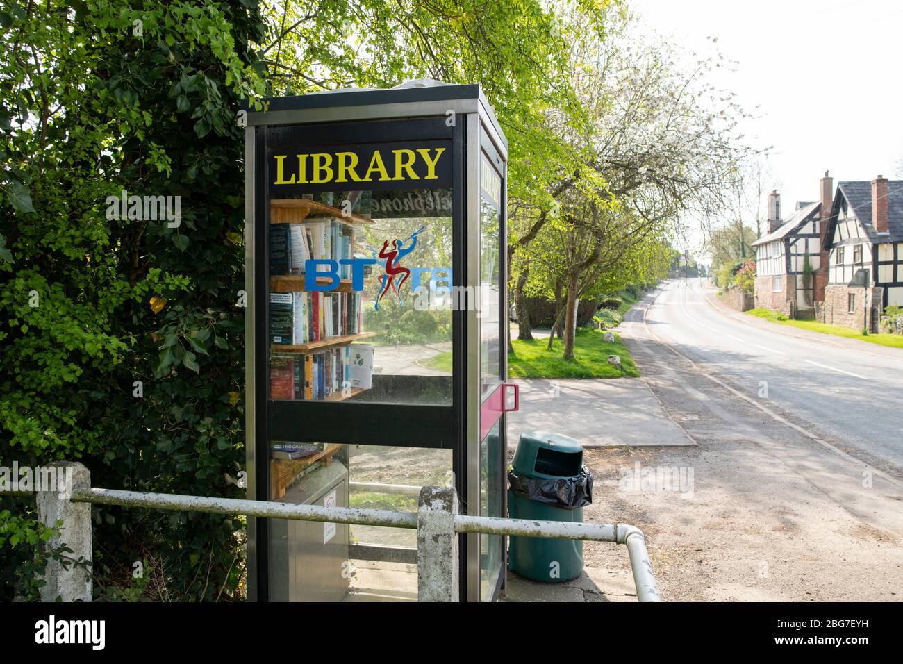 Phone box library village hi-res stock photography and images - Alamy