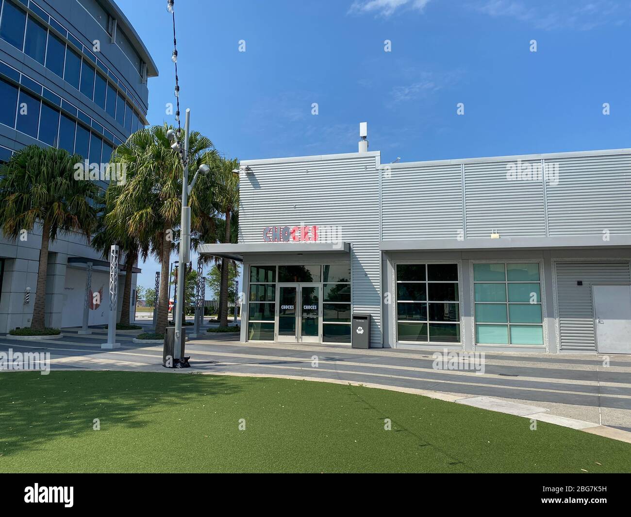 Orlando, FL/USA-4/10/20: The exterior of a Chocks retail store that ...