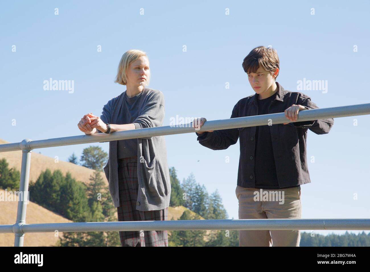 DEVS, from left: Alison Pill, Cailee Spaeny, (Season 1, ep. 107, aired ...