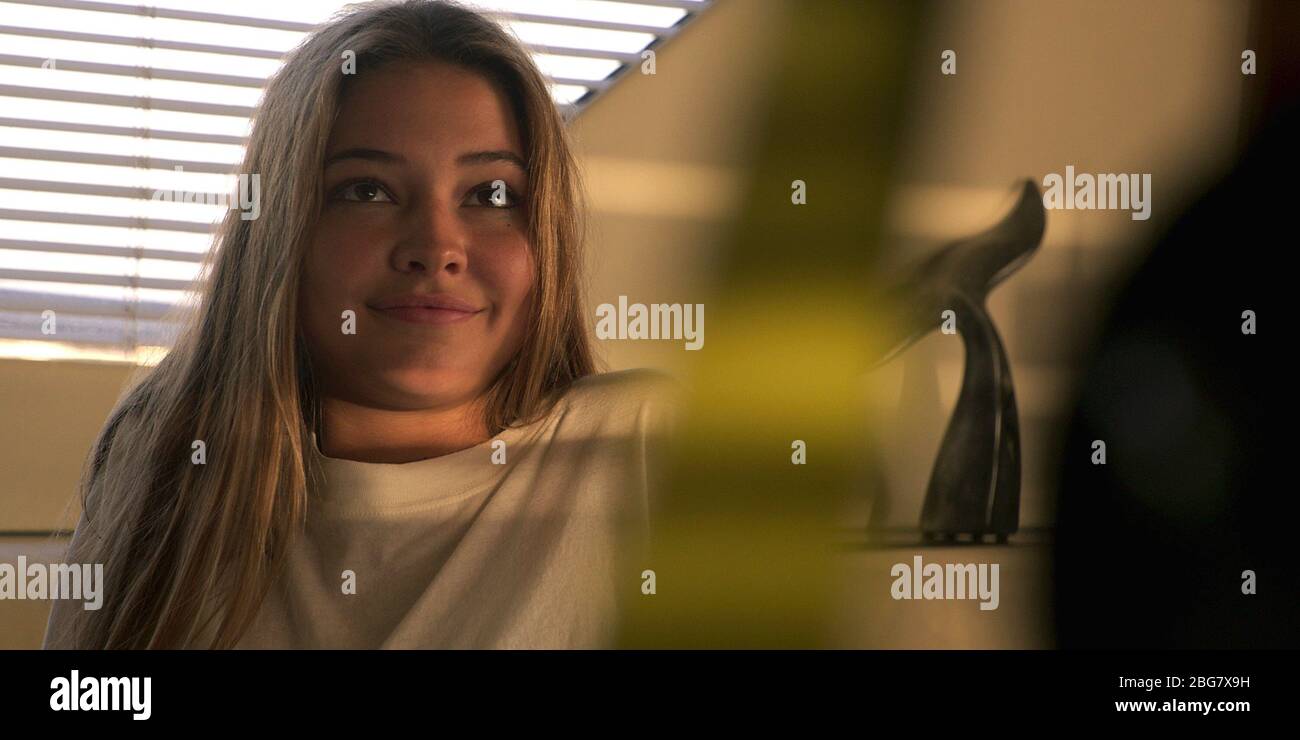 OUTER BANKS, Madelyn Cline, (Season 1, ep. 101, aired Apr. 15, 2020 ...