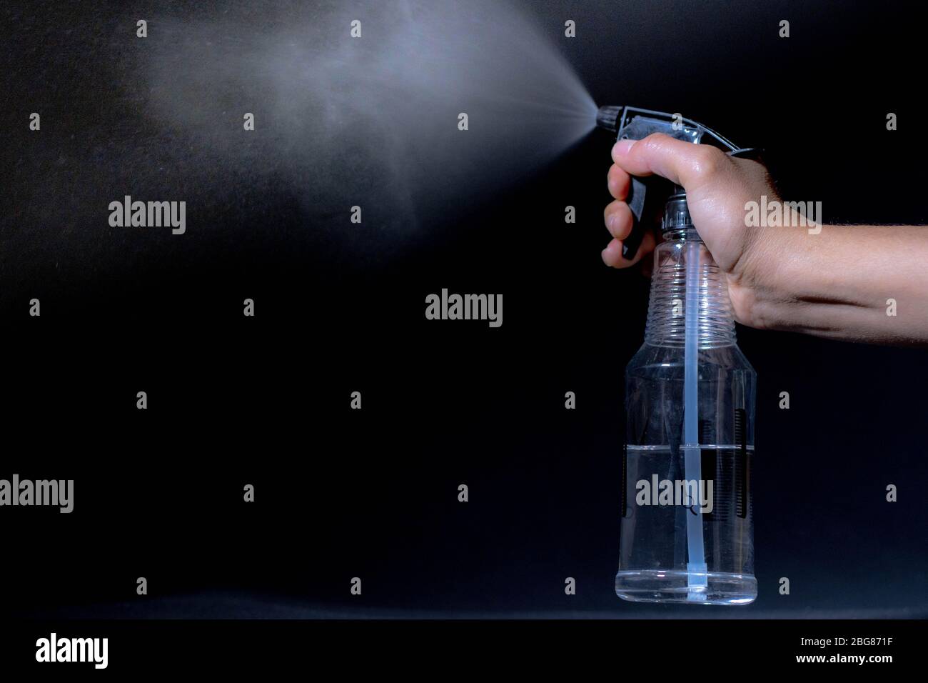 Rociar alcohol hi-res stock photography and images - Alamy
