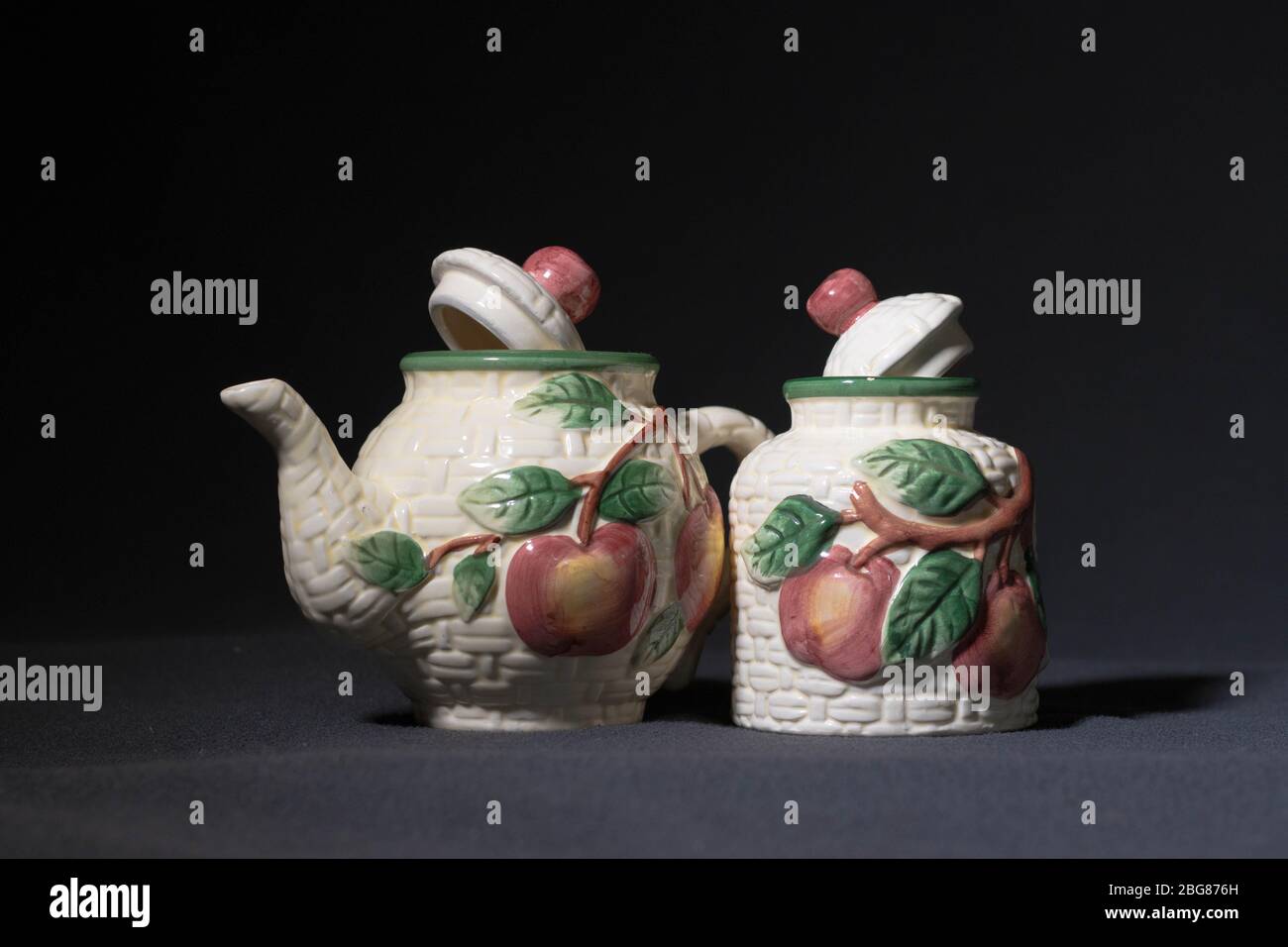 TE Y CAFE Stock Photo - Alamy