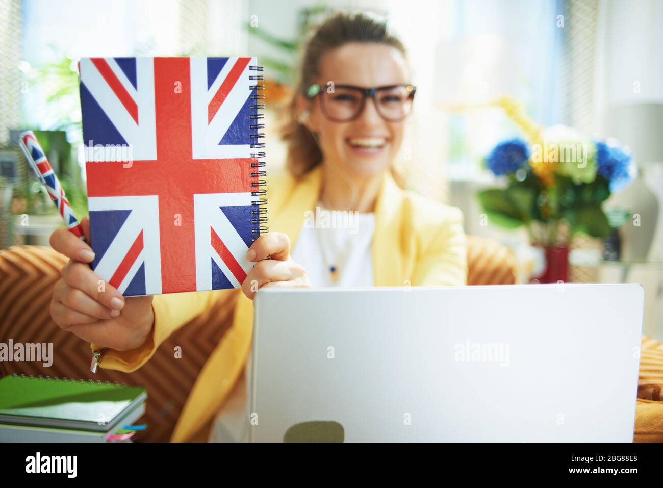 Student load uk hi-res stock photography and images - Alamy
