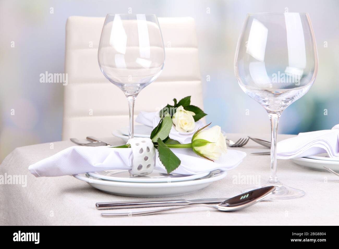 Table arrangement in restaurant Stock Photo - Alamy