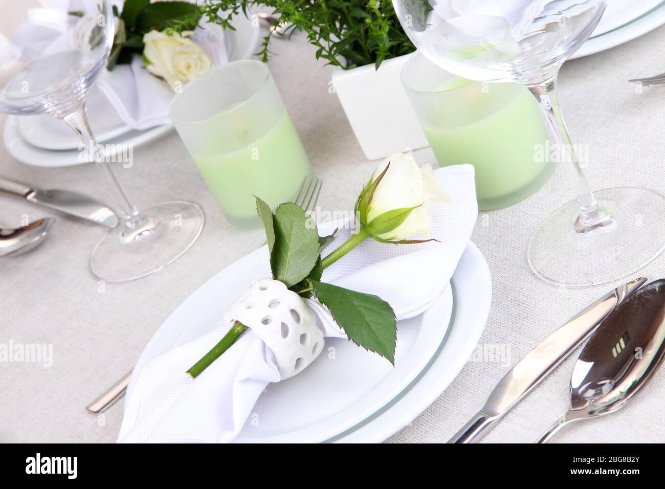 Table arrangement in restaurant Stock Photo - Alamy