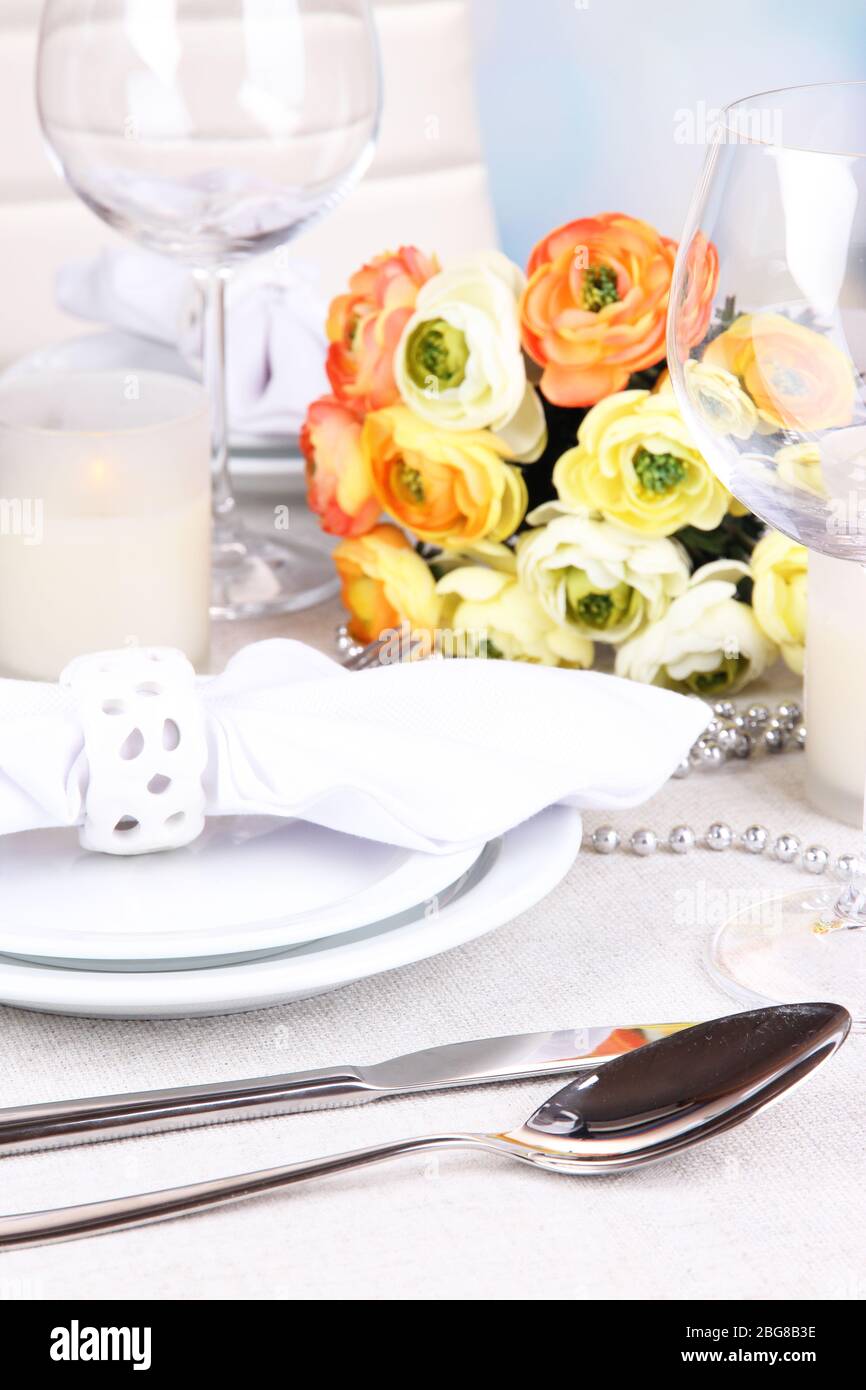 Table arrangement in restaurant Stock Photo - Alamy