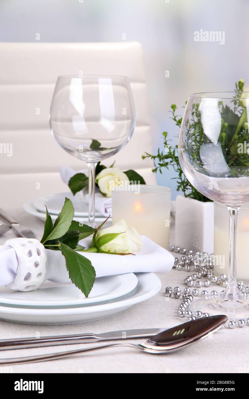 Table arrangement in restaurant Stock Photo - Alamy
