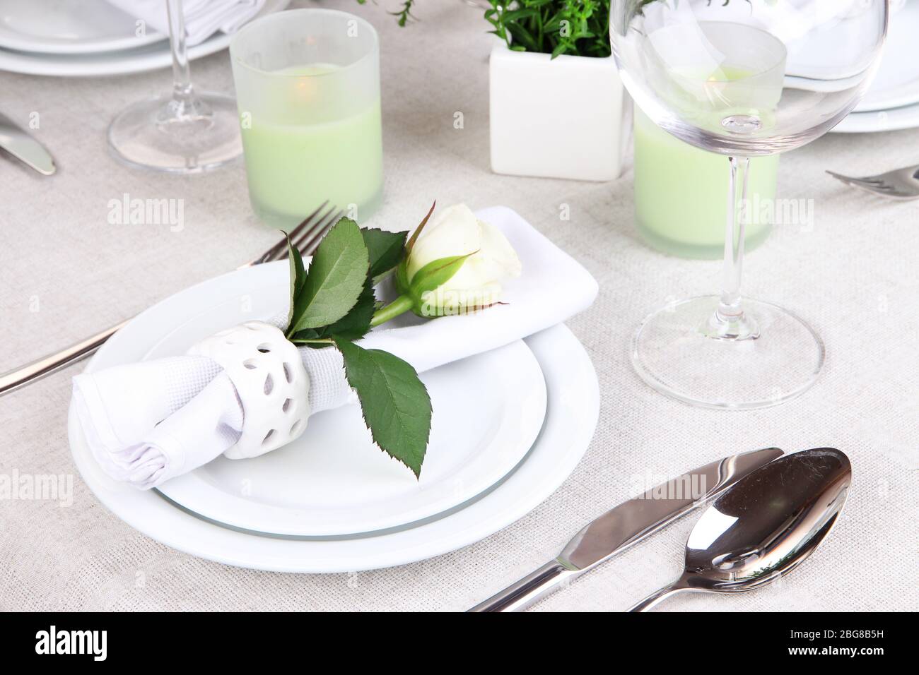 Table arrangement in restaurant Stock Photo - Alamy