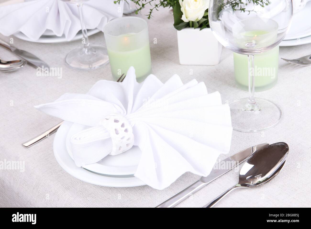 Table arrangement in restaurant Stock Photo - Alamy