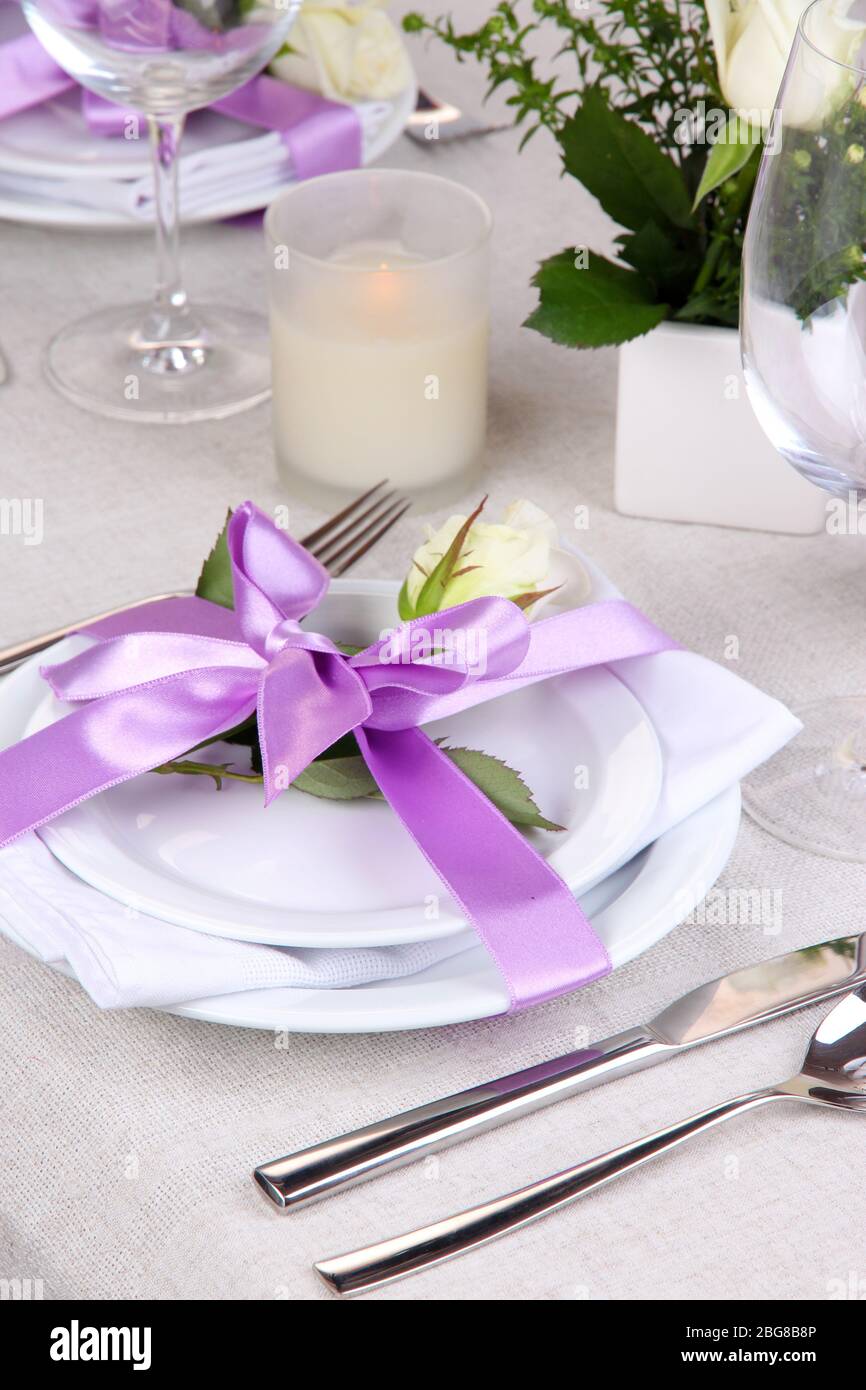 Table arrangement in restaurant Stock Photo - Alamy
