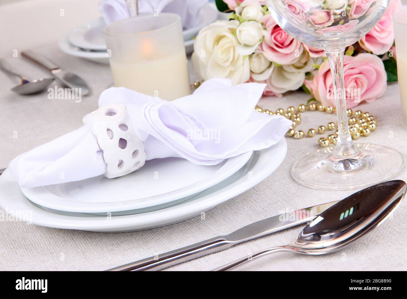 Table arrangement in restaurant Stock Photo - Alamy