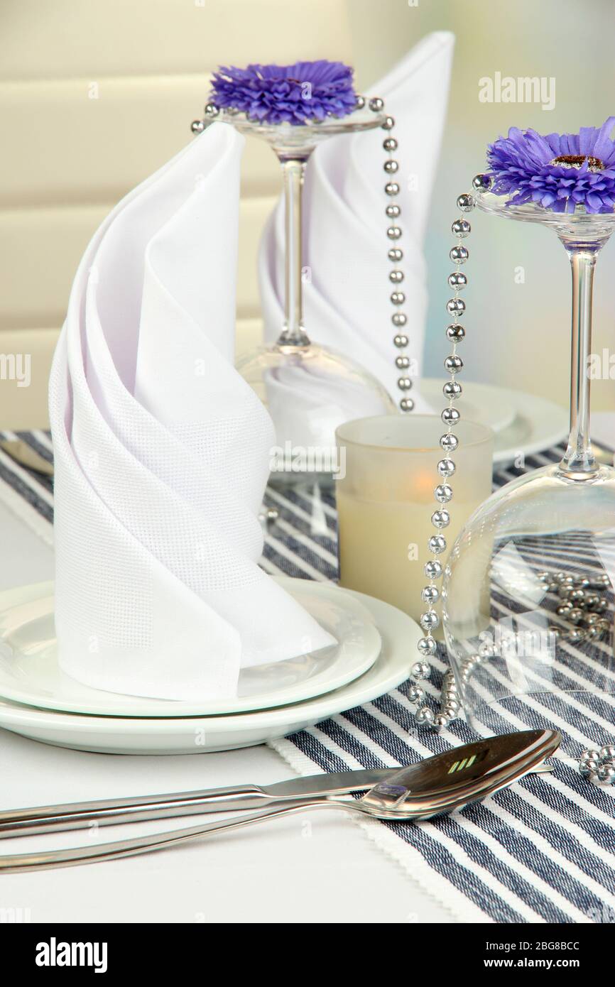 Table arrangement in restaurant Stock Photo - Alamy