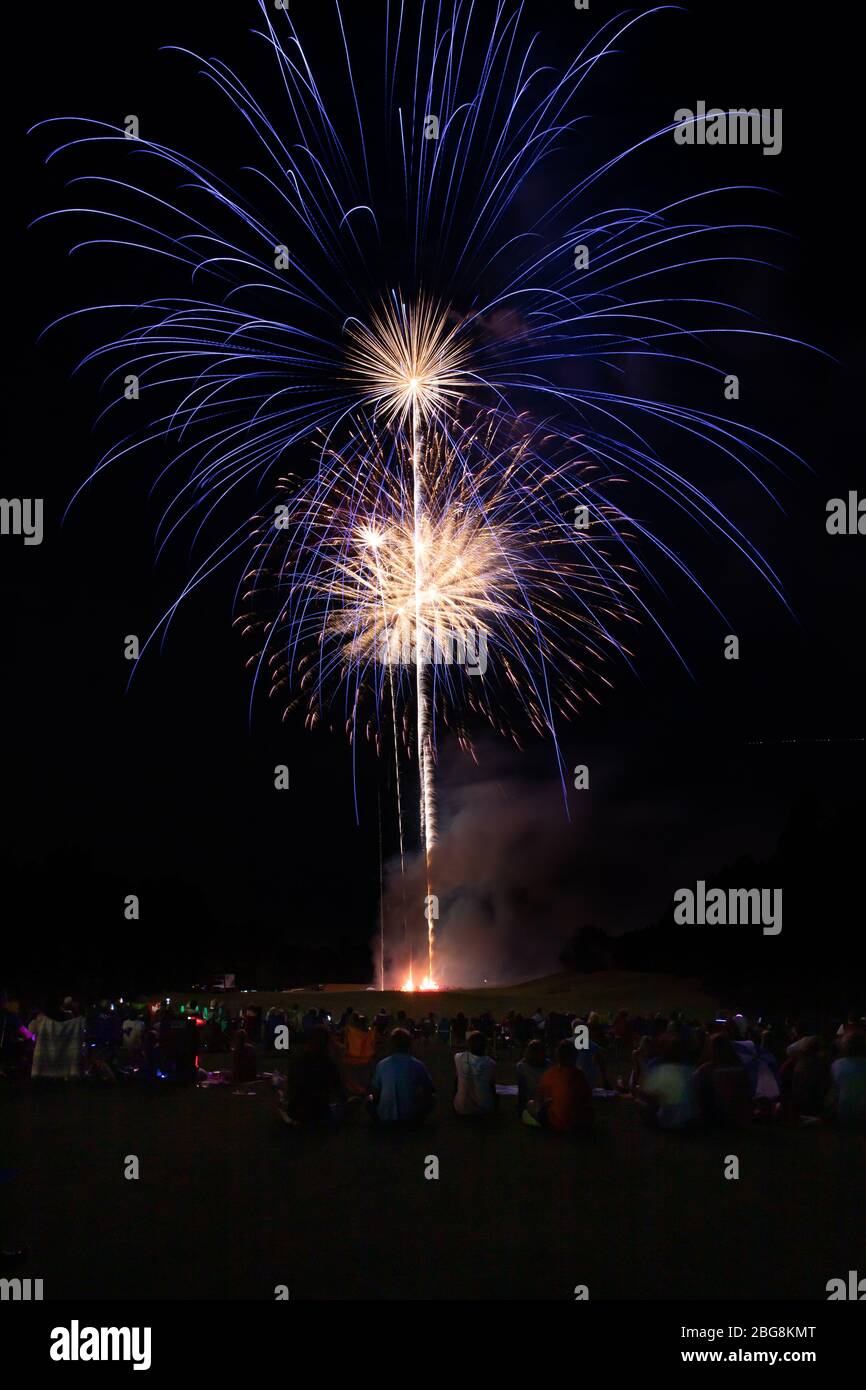 Professional fireworks display hi-res stock photography and images - Alamy
