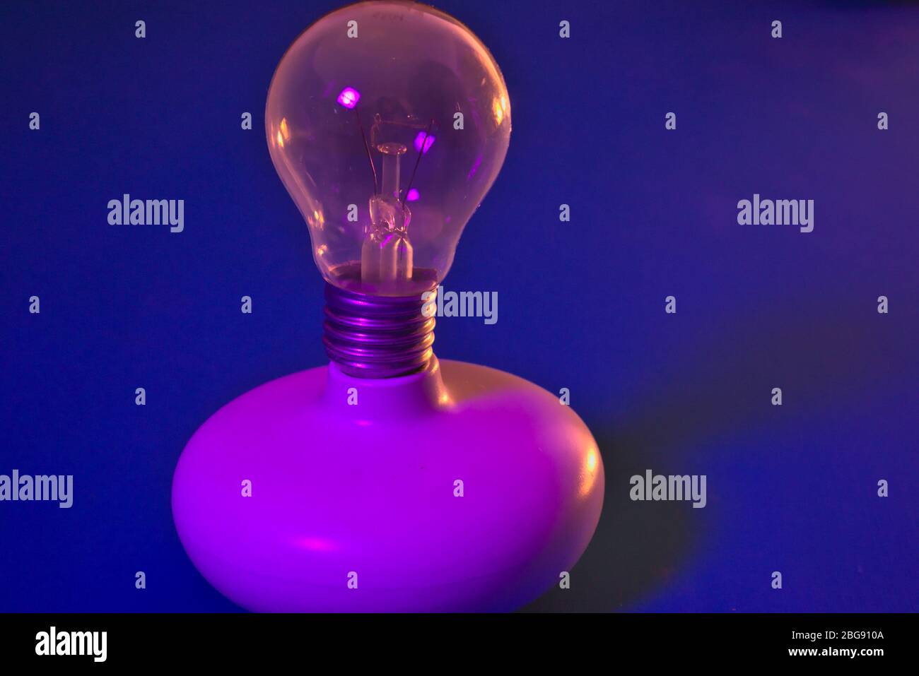 Lamp pile hi-res stock photography and images - Alamy