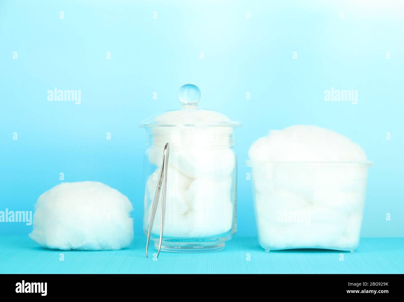 Wadding on blue background Stock Photo - Alamy