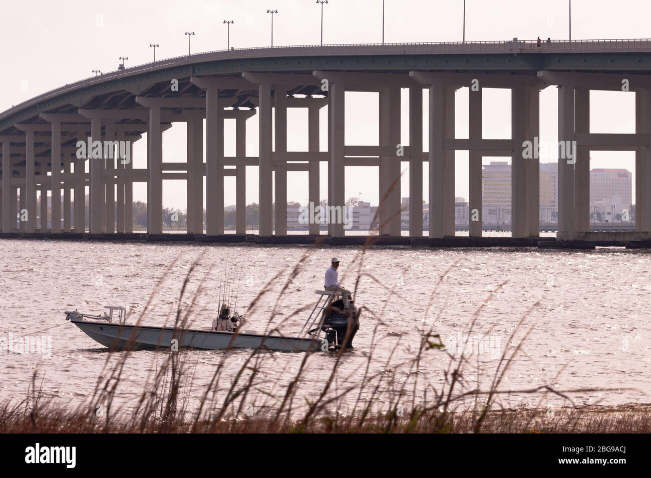 Mississippi bridge hi-res stock photography and images - Alamy