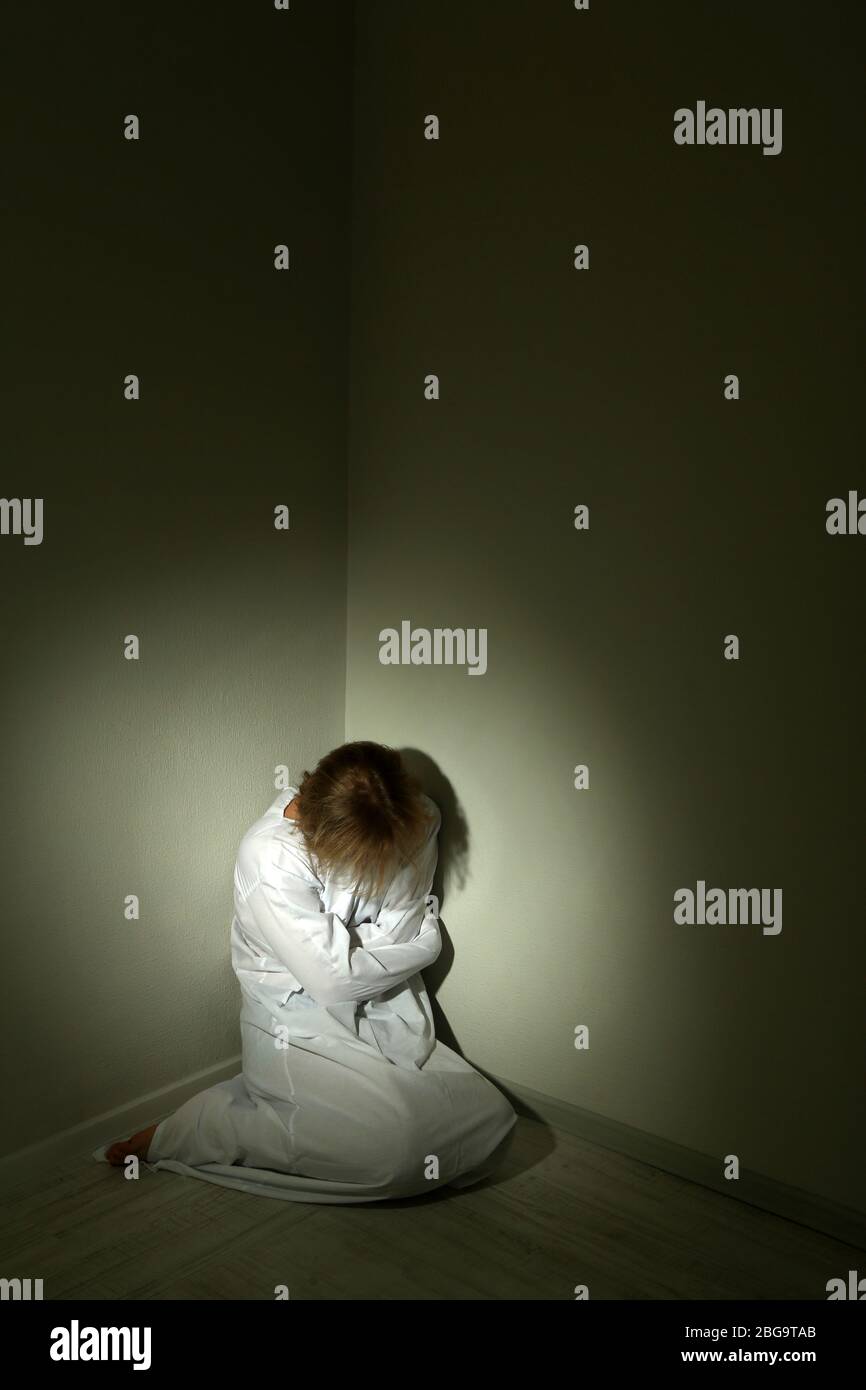 Restraint jacket hospital hi-res stock photography and images - Alamy