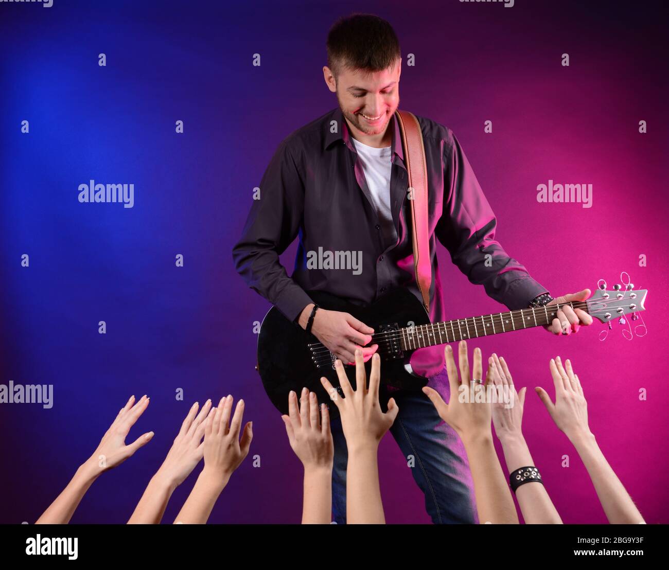 Adoring fan hi-res stock photography and images - Alamy