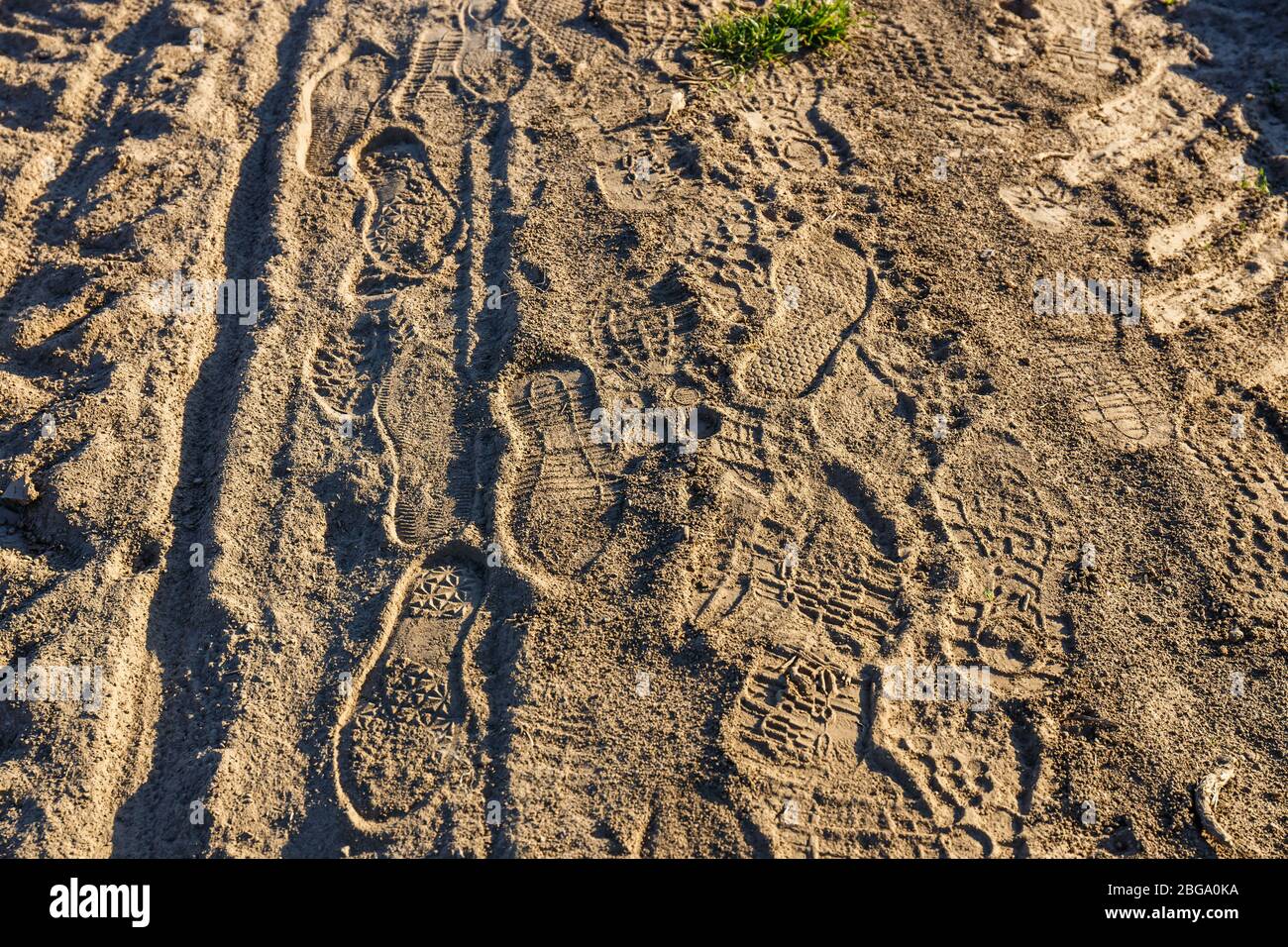 Human traces on desert hi-res stock photography and images - Alamy