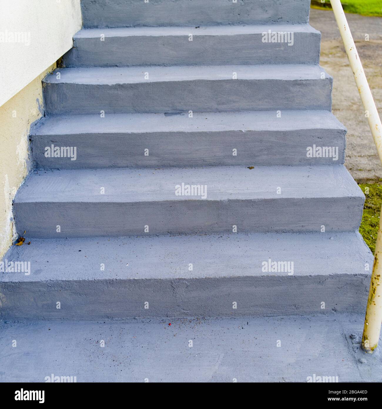 Closeup outside concrete steps hi-res stock photography and images - Alamy