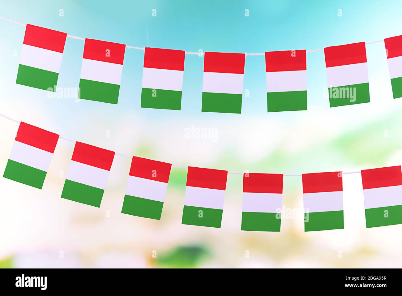 Italian flag string hi-res stock photography and images - Alamy