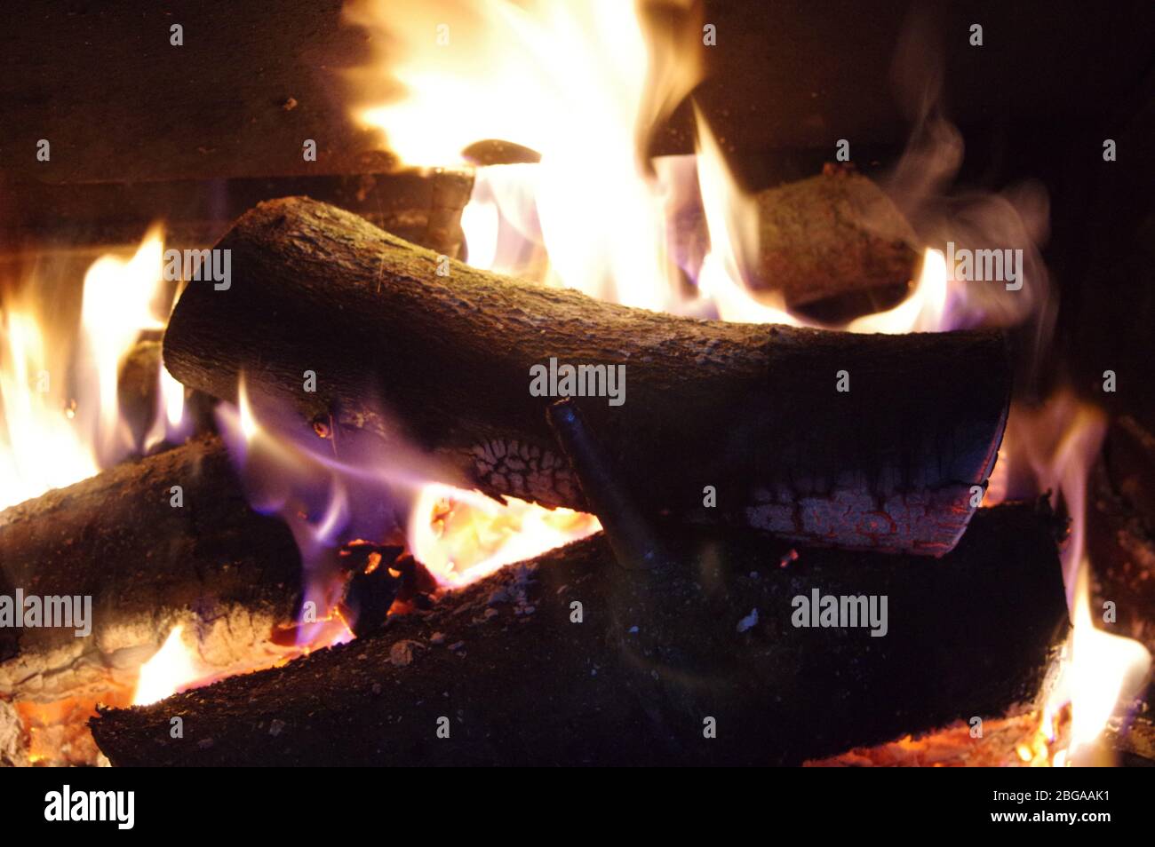 Beautiful hot fire burning hi-res stock photography and images - Alamy