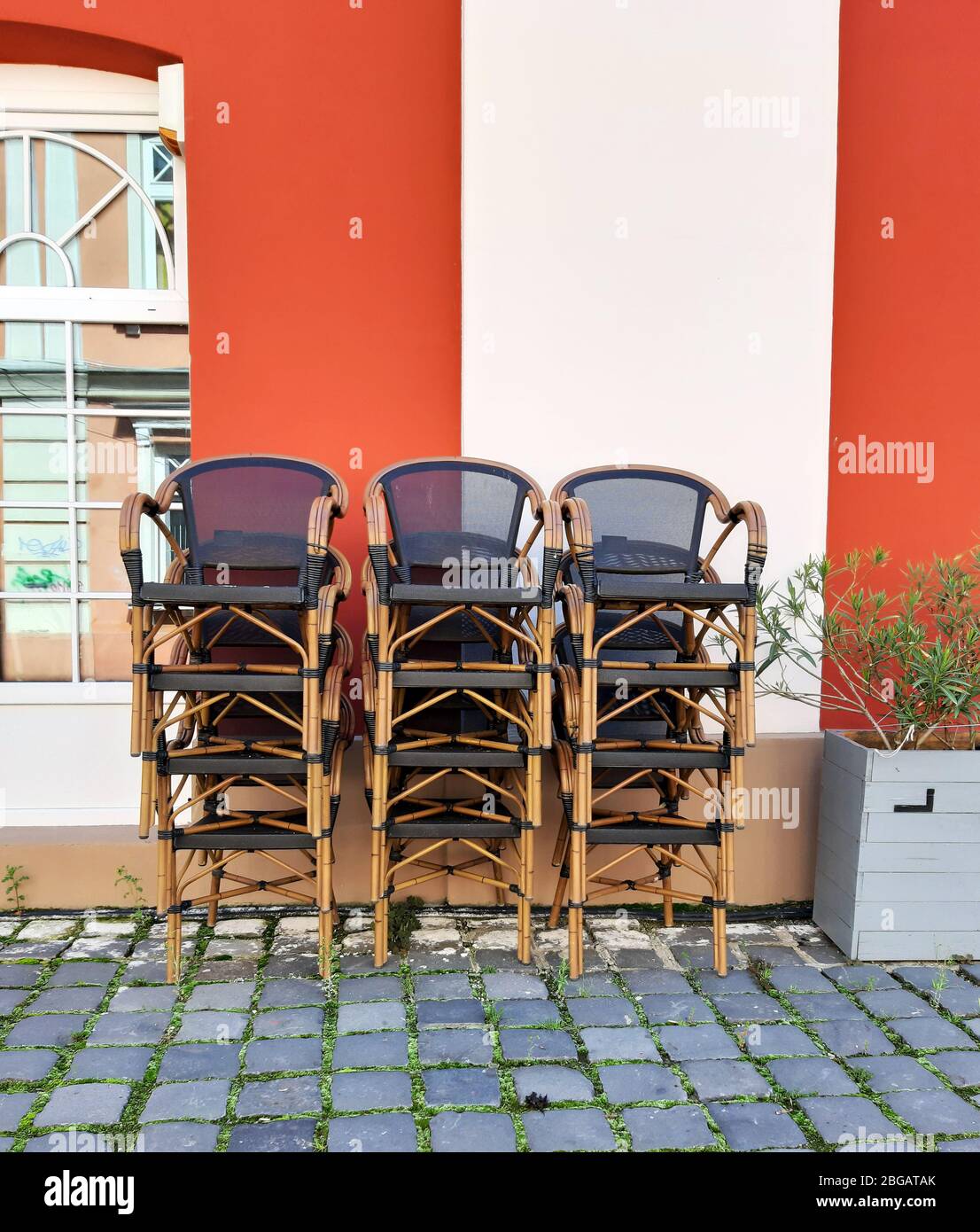 Empty outdoor restaurant furniture hi-res stock photography and images ...