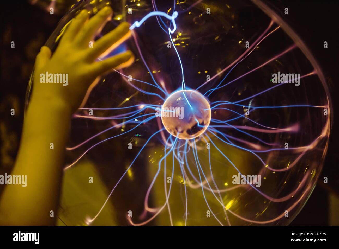 Plasma ball hand hi-res stock photography and images - Alamy